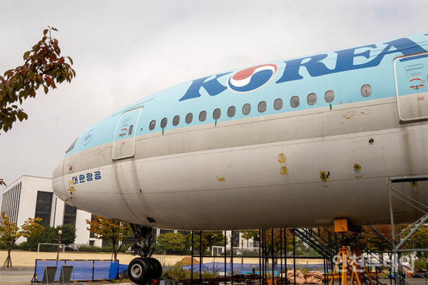 인하공전 랜드마크 대한항공 항공기 더 크게 새단장 B777 도입